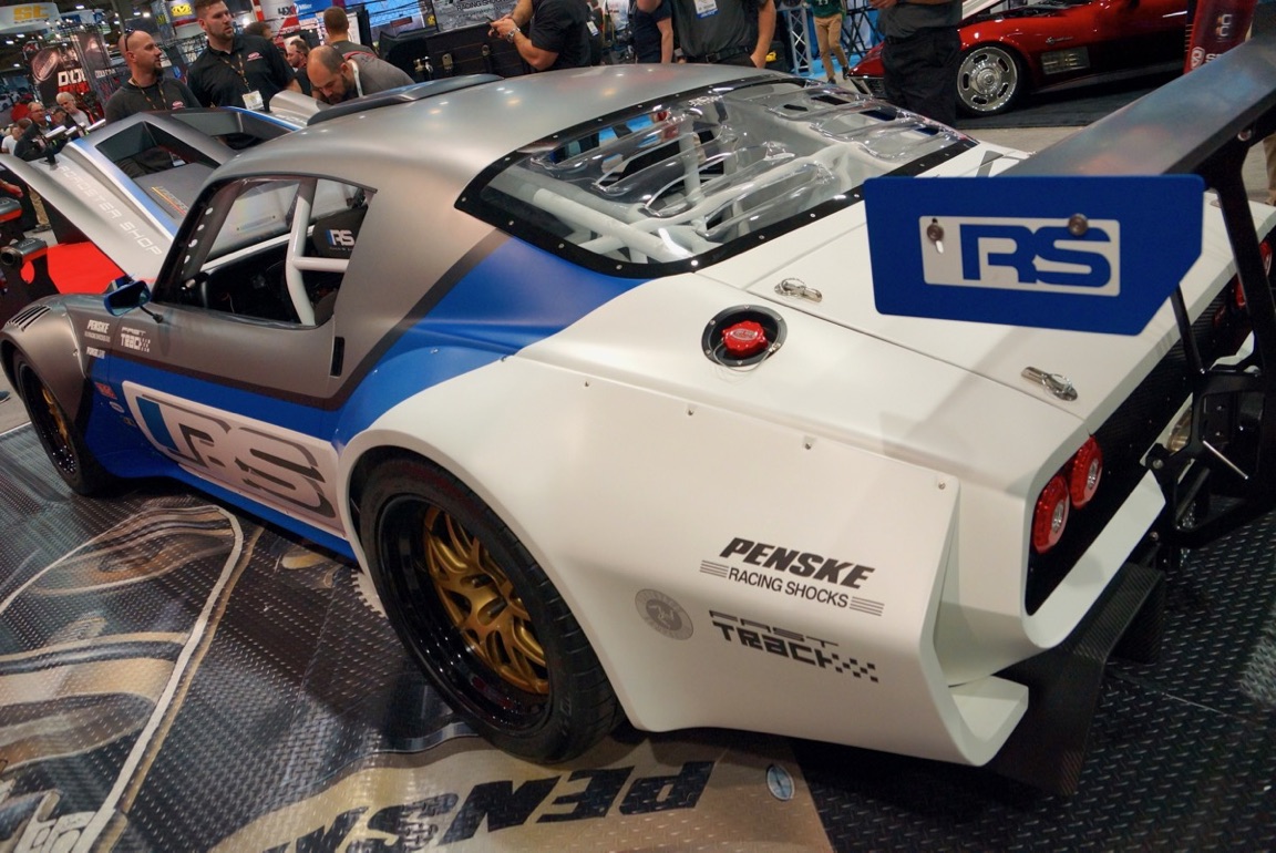 ROADSTER SHOP - HOW HIGH IS UP? | Kruzin USA