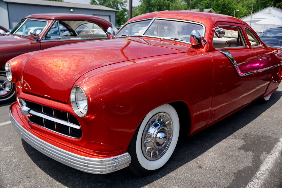 Custom Car Revival, Traditional Customs At Their Finest | Kruzin USA