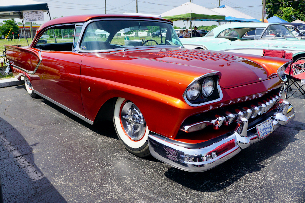 Custom Car Revival, Traditional Customs At Their Finest | Kruzin USA