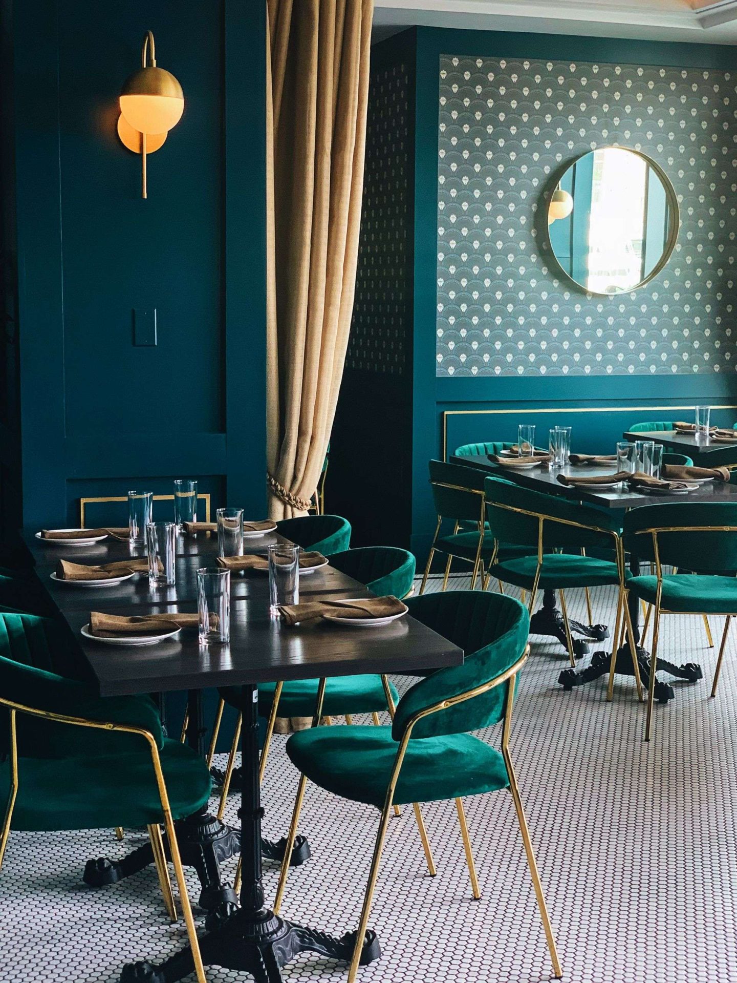 My review of Nautilus Boston restaurant | The Stopover by Meaghan Murray