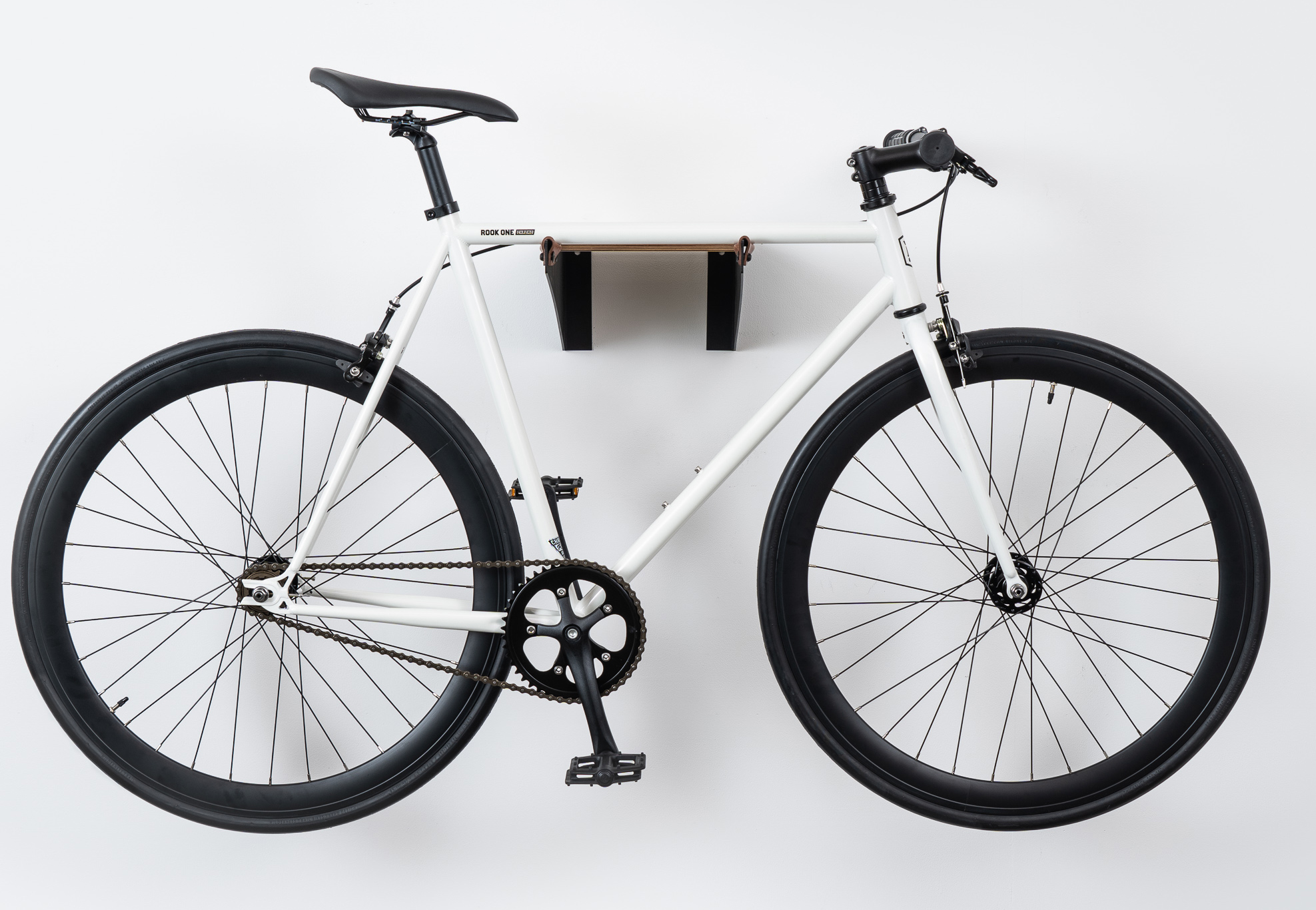 TimHarris Wall-Mounted Bike Racks Are For Stylish Cyclists - SA Decor ...