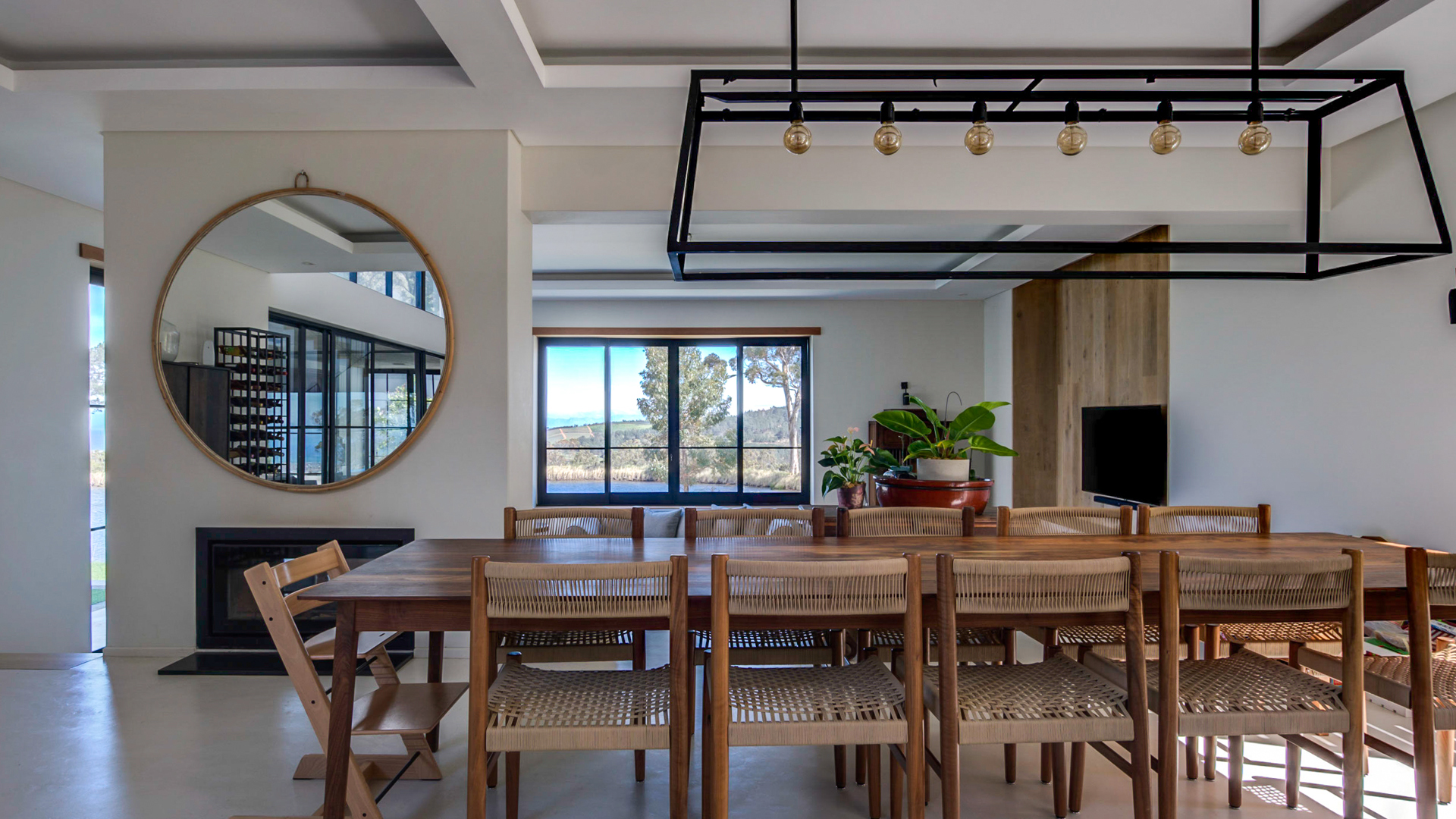 Metal Windows: Window Trends For Home & Office Renovations - SA Decor ...