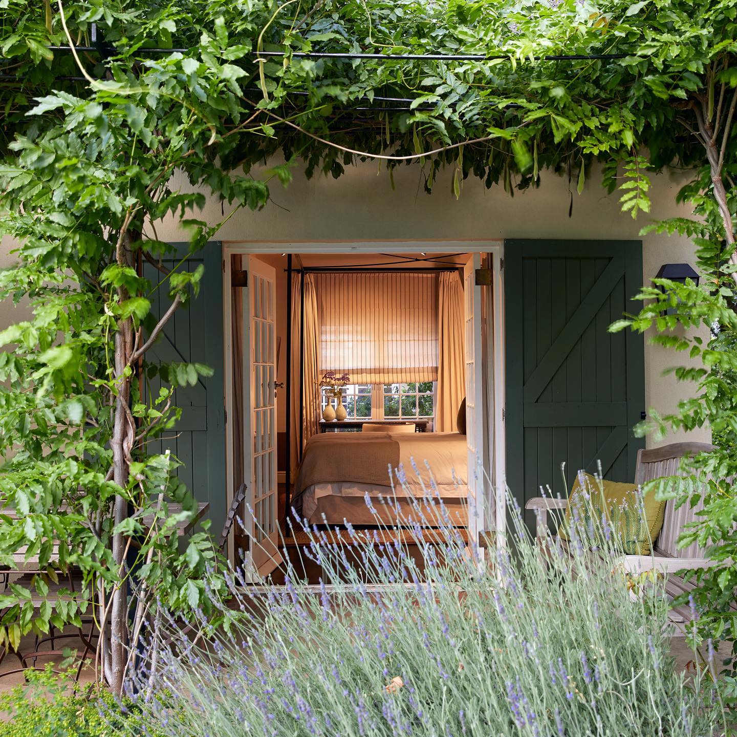 Perfect Hideaways: The Key Lodge, Franschoek - SA Decor & Design