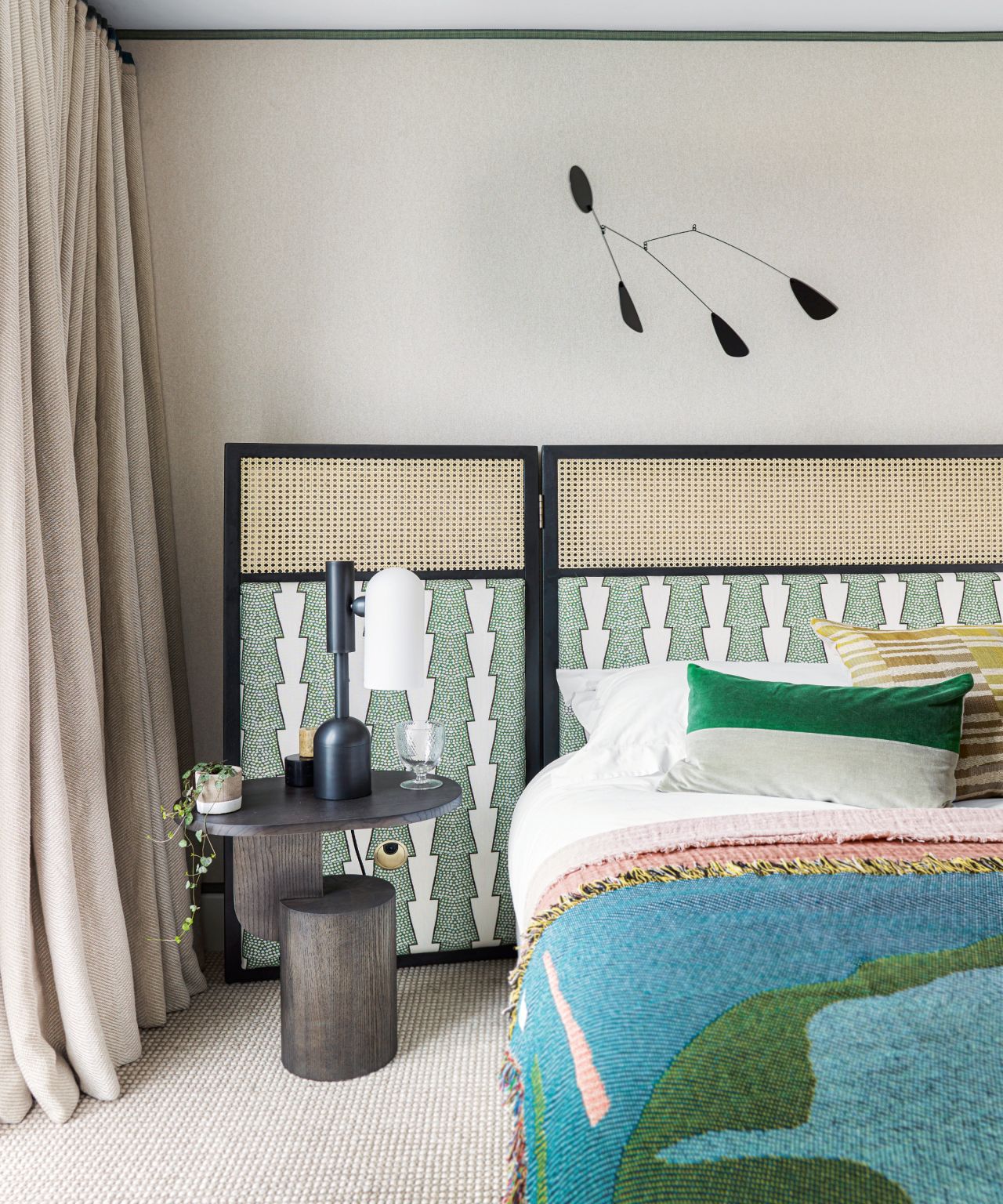 House Tour: A Modern Chelsea Townhouse - SA Decor & Design