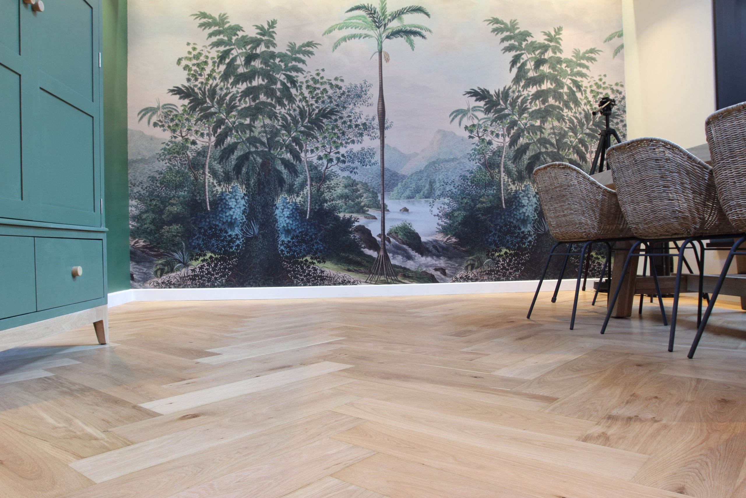 Zimbo's Flooring Solutions: The Beauty of Oak Herringbone - SA Decor ...