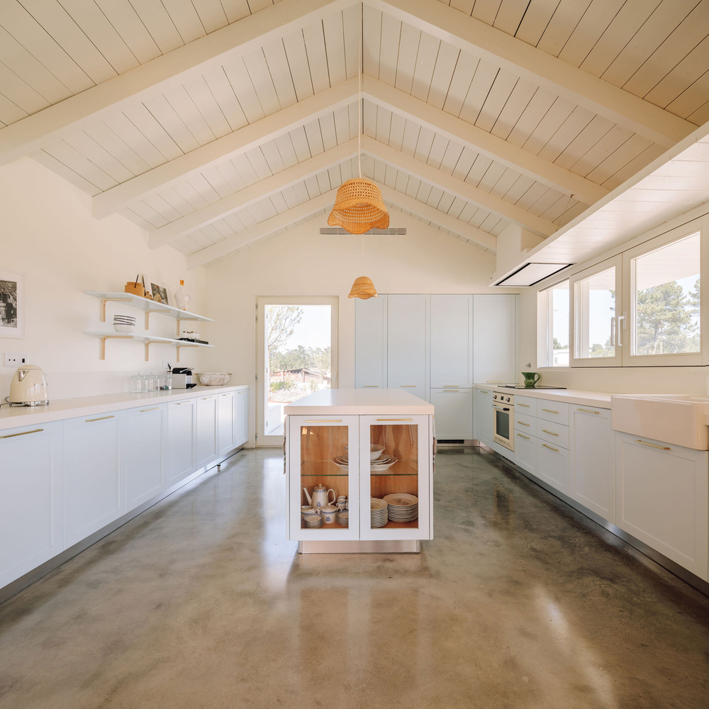 Fabri: Kitchen Zones Make Life Easy - SA Decor & Design