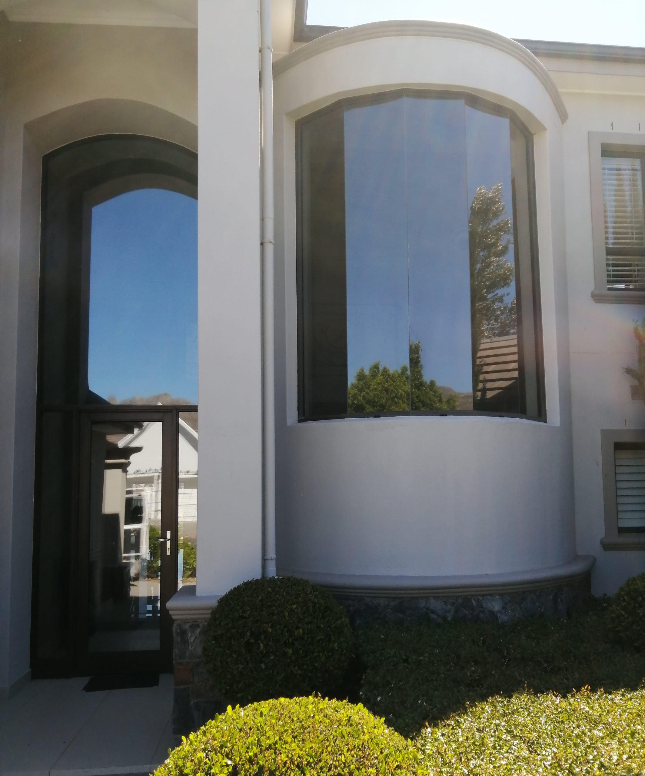 Window Art: Celebrate The Festive Season At Home - SA Decor & Design