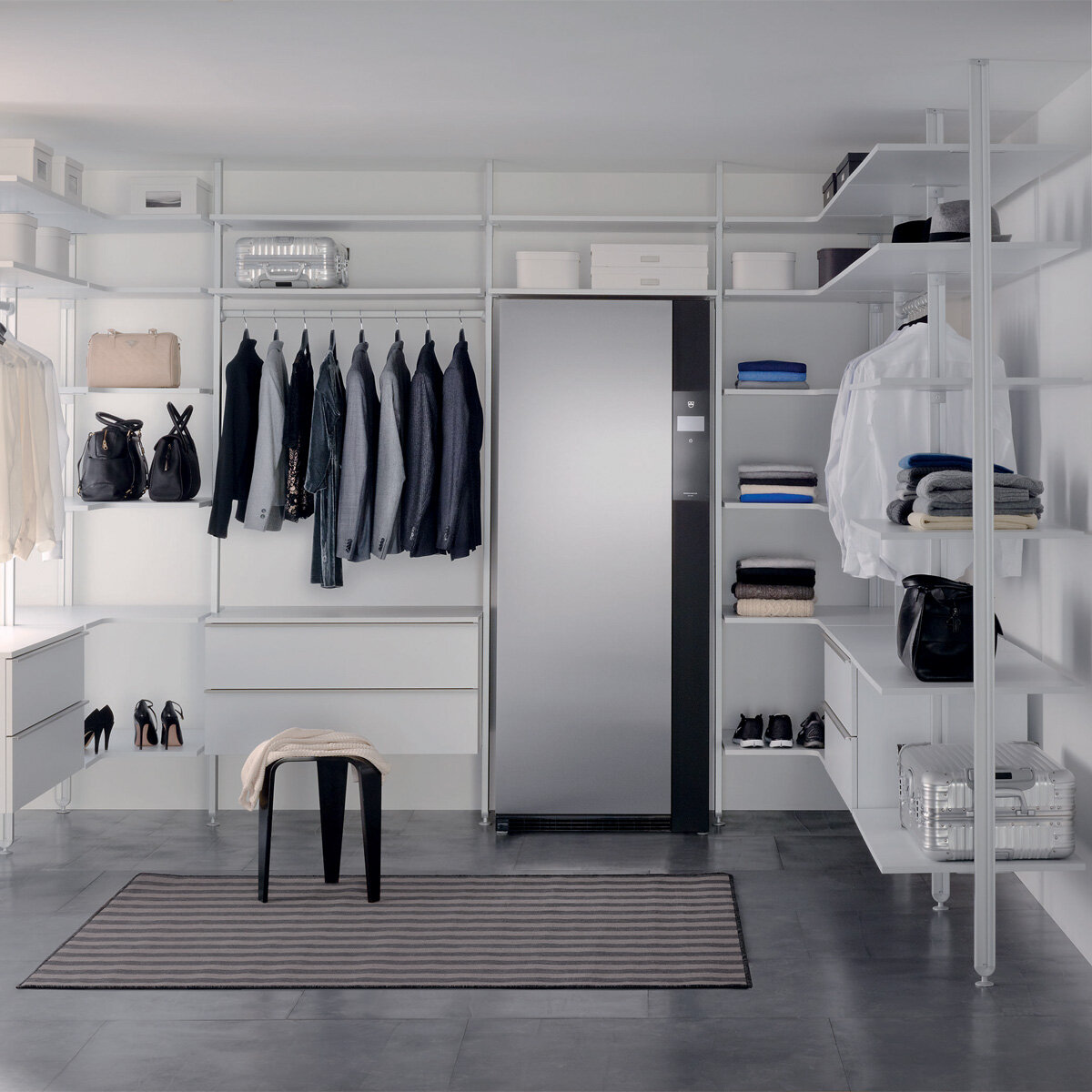 Revolution fabric care: the REFRESH-BUTLER from V-ZUG - SA Decor & Design