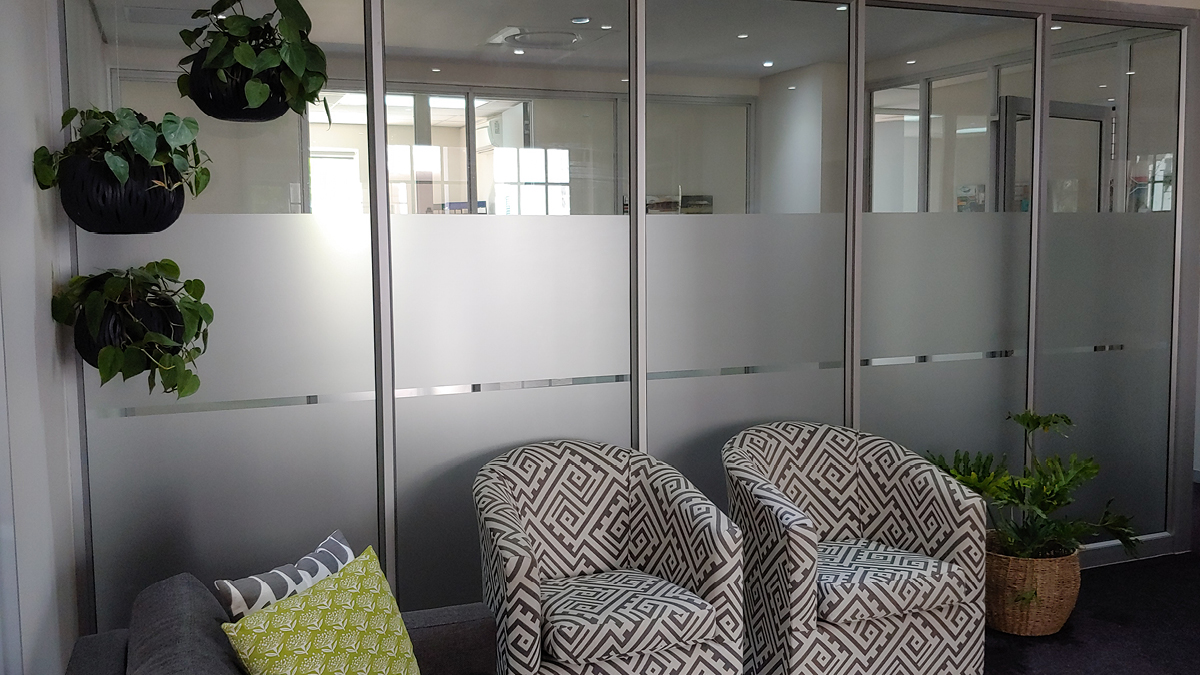 Window Art – Educating you on the (vinyl) frosting! 🎂 - SA Decor & Design