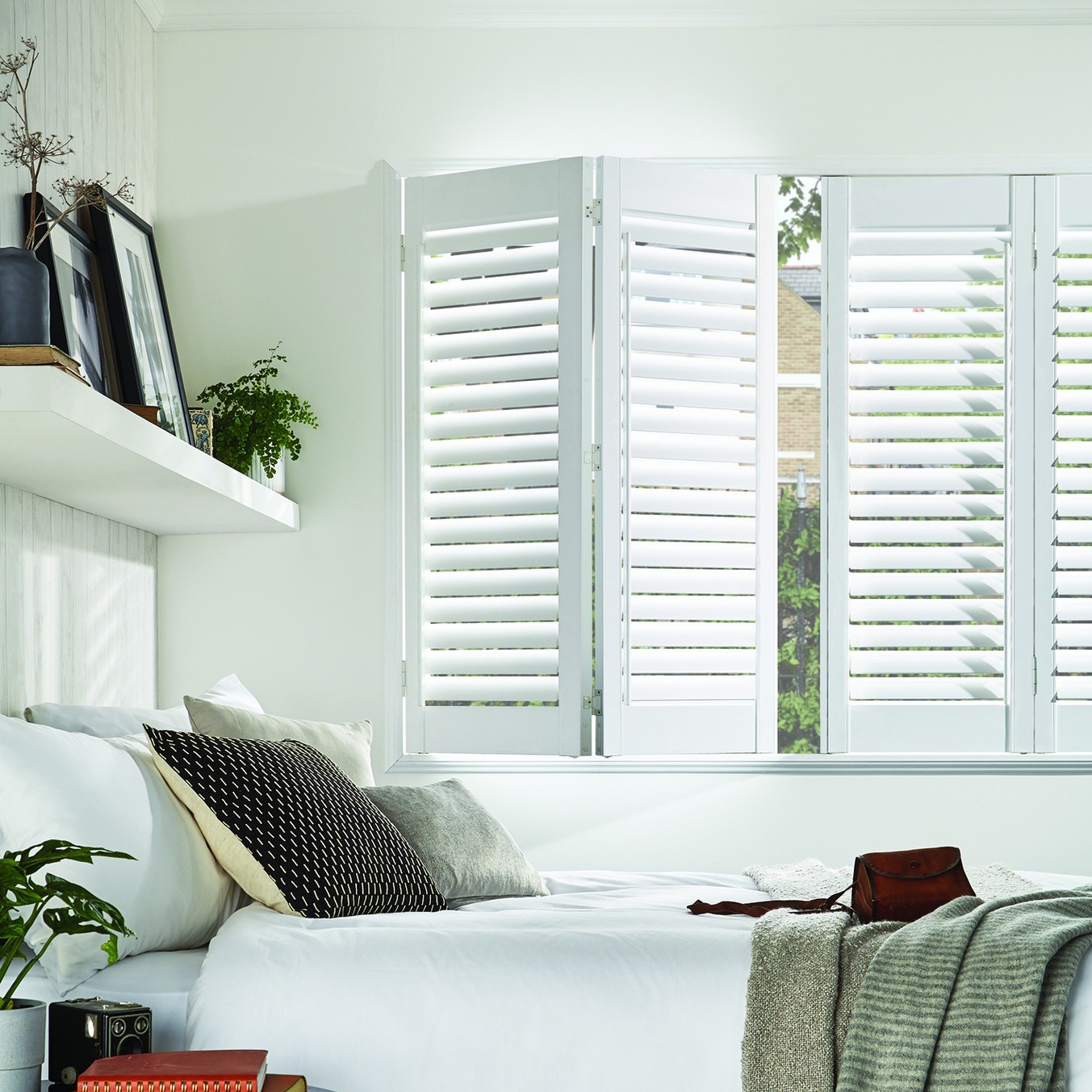 Why Shutters Is The Perfect Window Covering For Hot Summer Months - SA ...