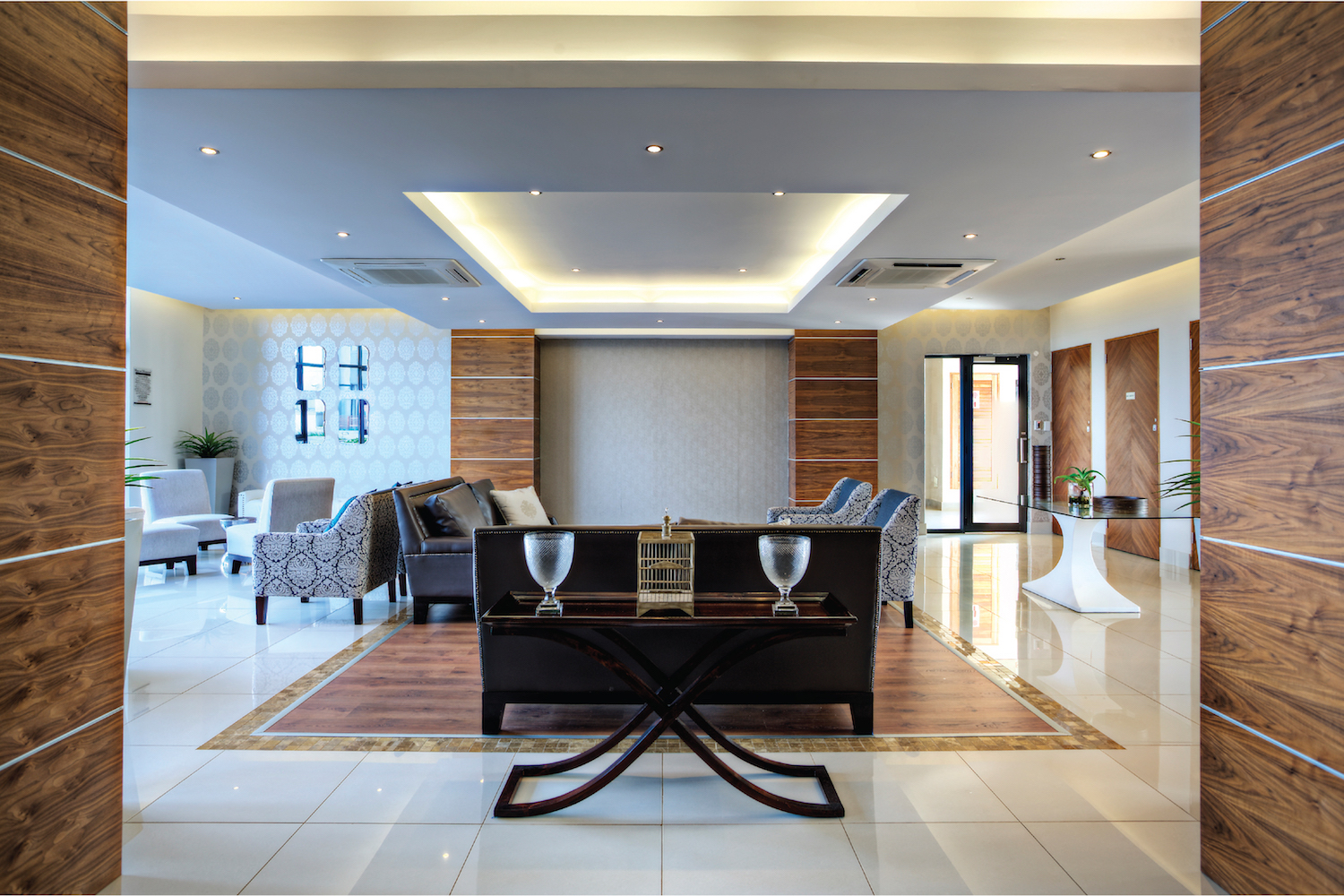 The Perfect Corner Solution - Prefabricated 90-Degree Shadowline ...