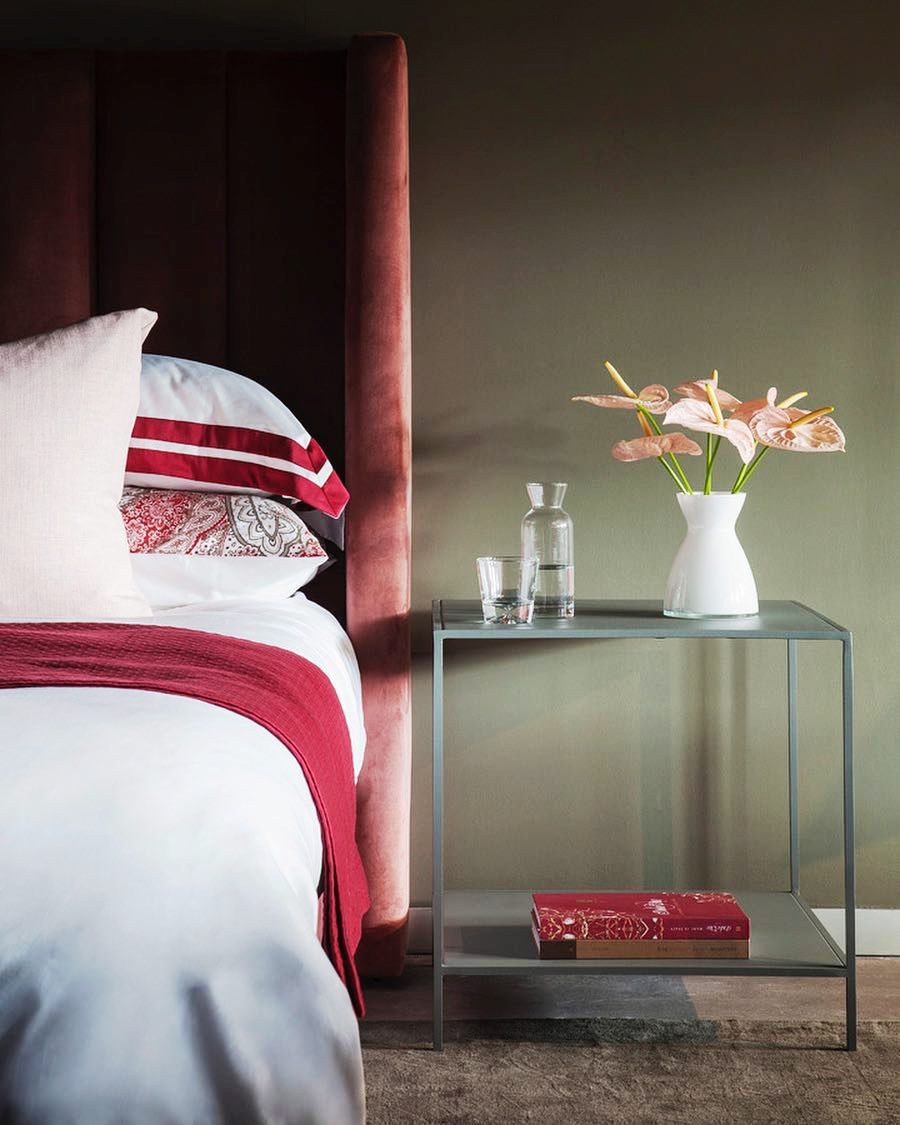 Leonardo Designs: A Table for all Seasons - SA Decor & Design