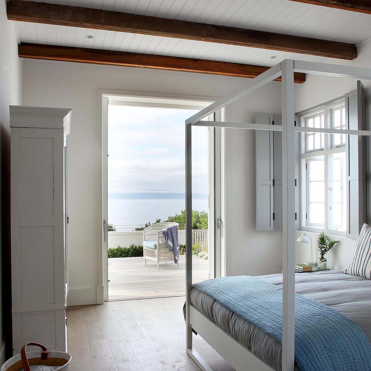 Perfect Hideaways: The Blue Anchor, Hermanus - SA Decor & Design