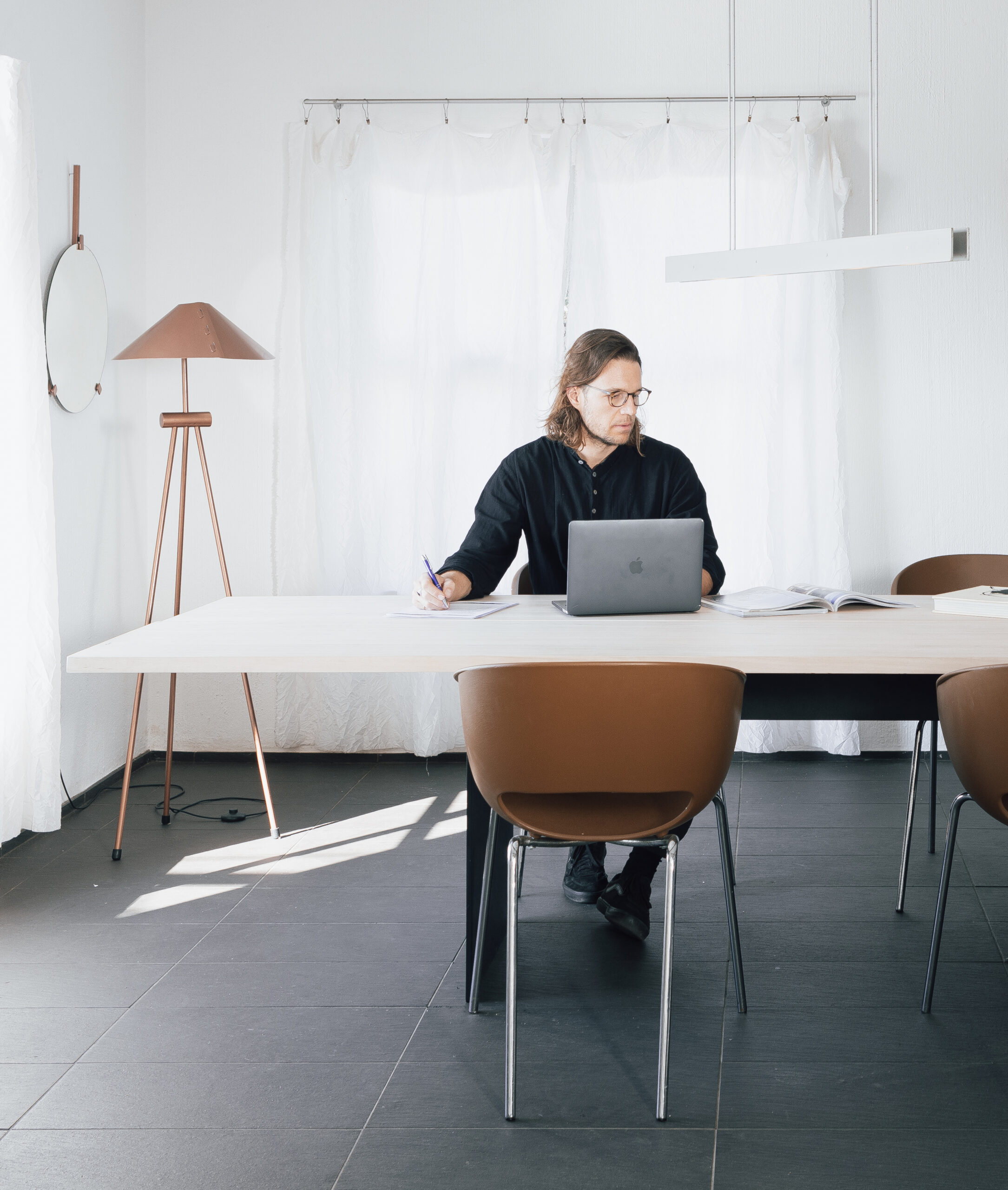 Widmer and Co Introducing the AnneM Table: A Masterpiece of Elegance ...