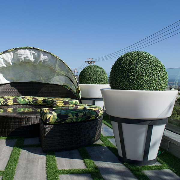 Easy Ivy: Embrace Spring with Artificial Topiary Ball Stands - SA Decor ...