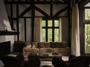 Da Rocha Interiors: Bold Colour Schemes To Transition from winter to ...