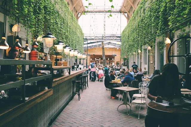 Silk by Design | How Greenery Is Transforming Contemporary Restaurant ...