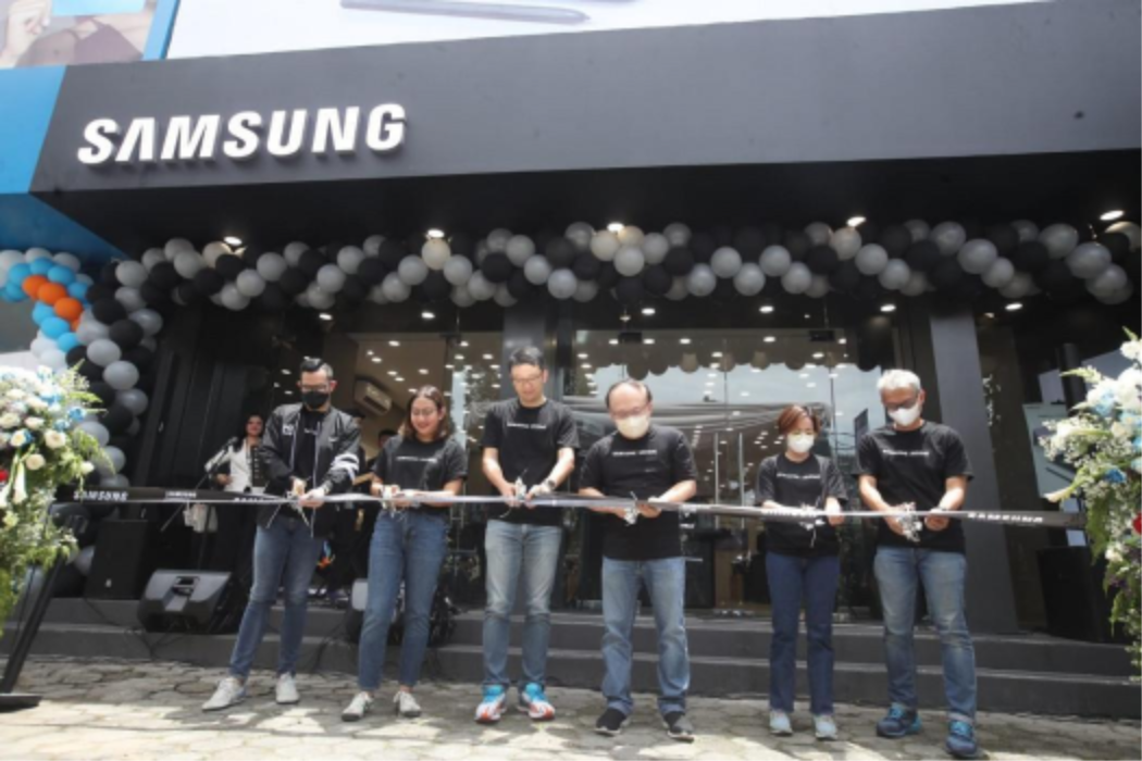 Blibli OMG bersama Samsung Resmikan Tiga Samsung Experience Store - Blibli