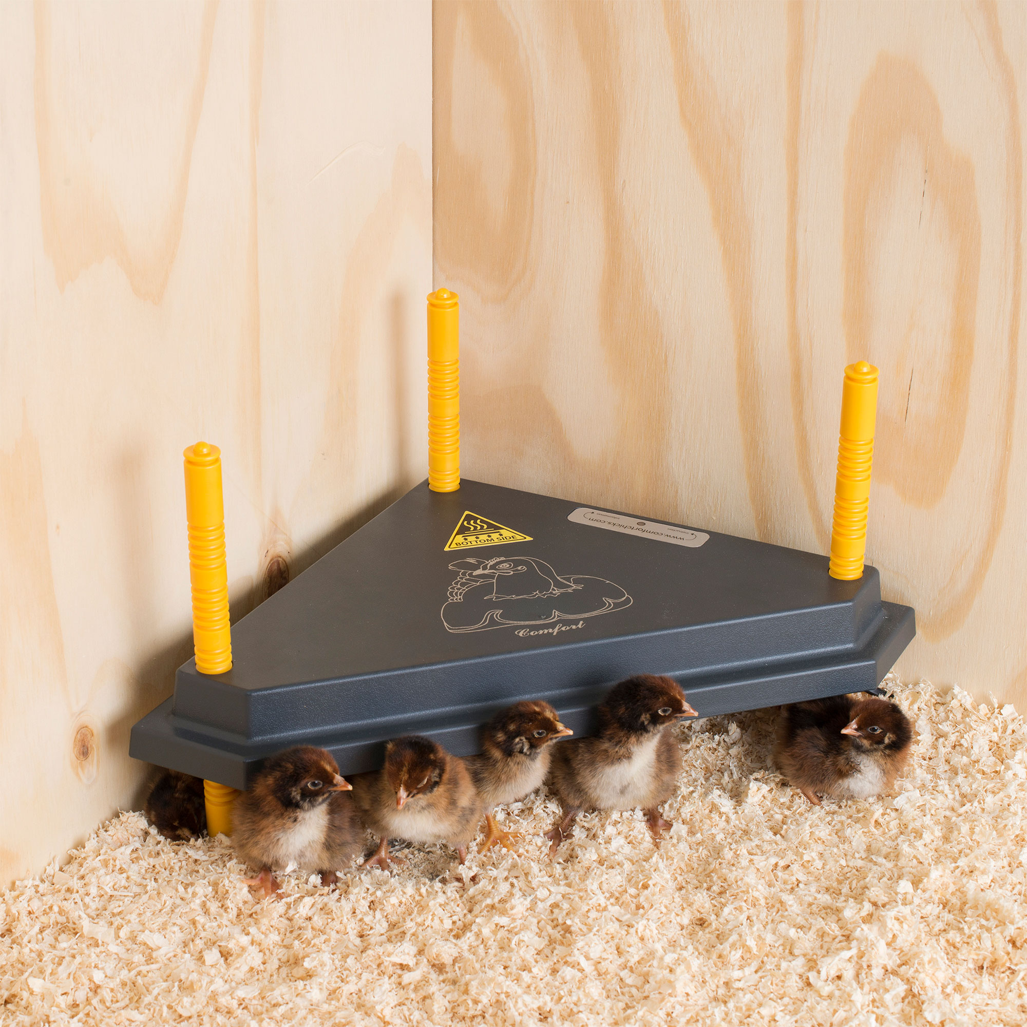 Triangle heating plate for chicks, 30x30cm | Rearing materials ...