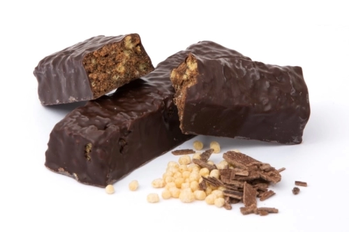 Chocolade crunch reep eiwitrijk voor het proteinedieet