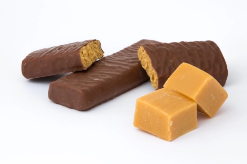 Chocolade toffee reep eiwitrijk voor het proteinedieet