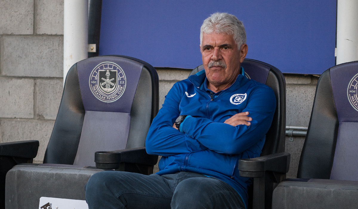 Por “culpa” del Tuca Ferretti, estadio Azteca podría ser sancionado ... Por “culpa” del Tuca Ferretti, estadio Azteca podría ser sancionado ...
