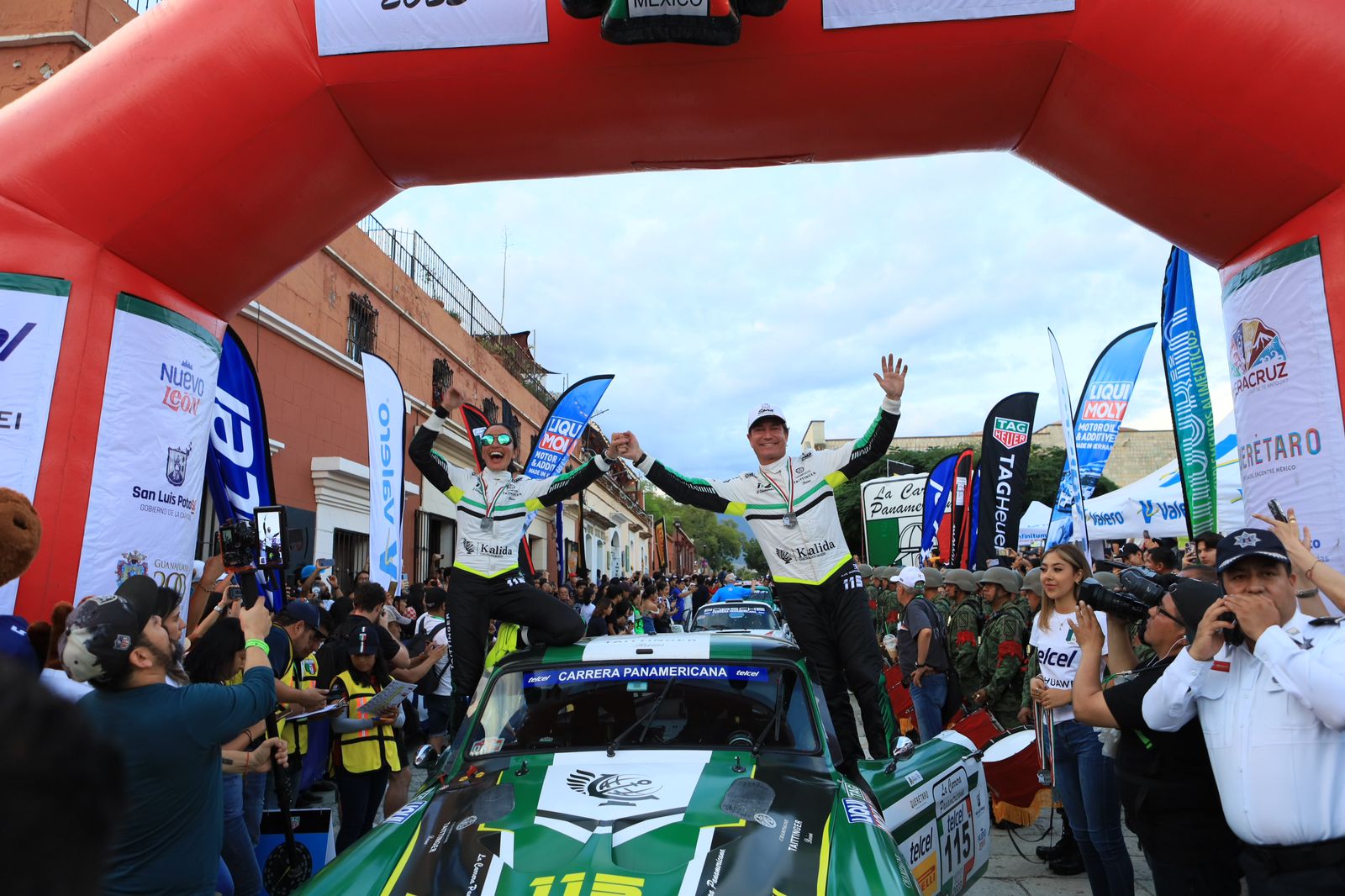 ¿Quienes son los Damiron? El matrimonio bicampeón de la Carrera ...