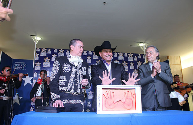 Fernando Serrano tendrá su estrella | ESTO en línea