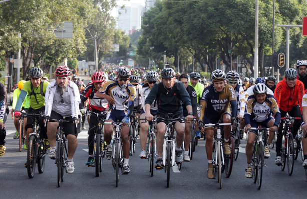 Se llevó a cabo con éxito la Rodada Maratón 2015 | ESTO en línea