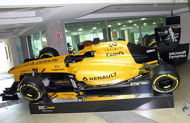 Llega a México el F1 Renault RS16 | ESTO en línea