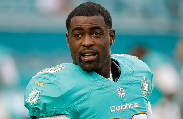 Jones vuelve a entrenar tras huelga | ESTO en línea