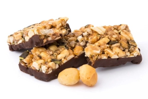 Reep proteinedieet paranoot chocolade met een heerlijke bite.