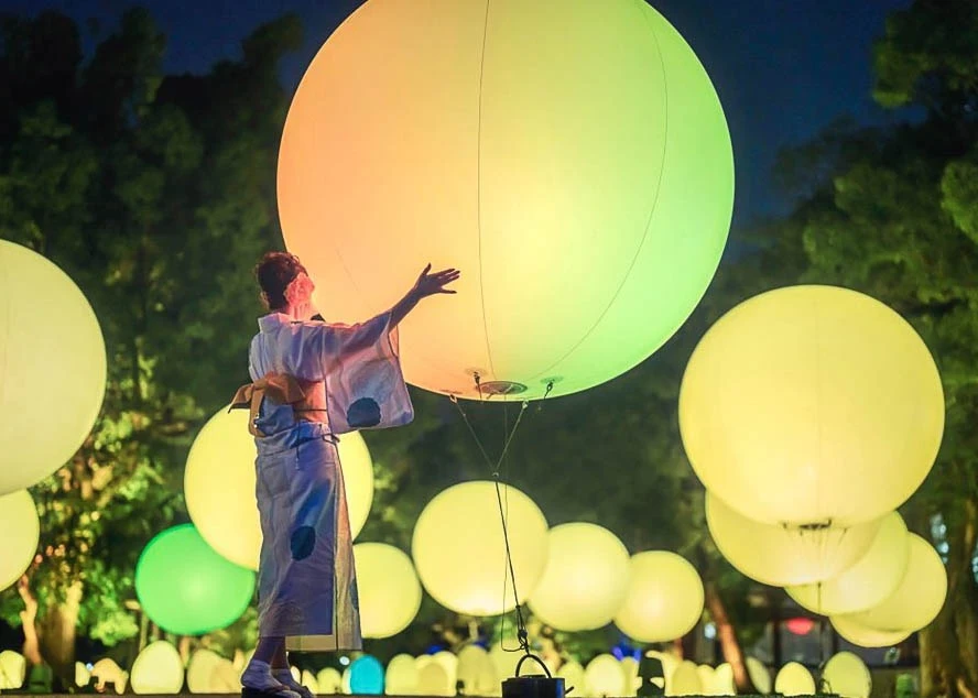 Globos luminosos de helio | Scratch Perú