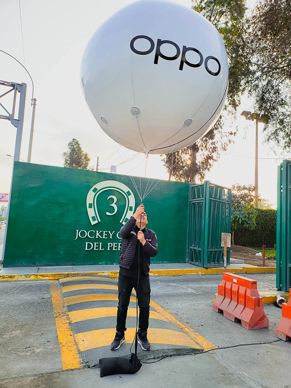 Globos luminosos de helio | Scratch Perú