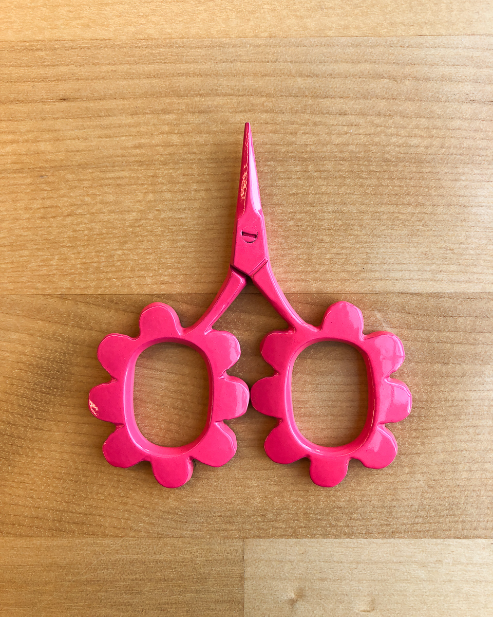 Flower Power Scissors - Pink - Stonemountain & Daughter Fabrics