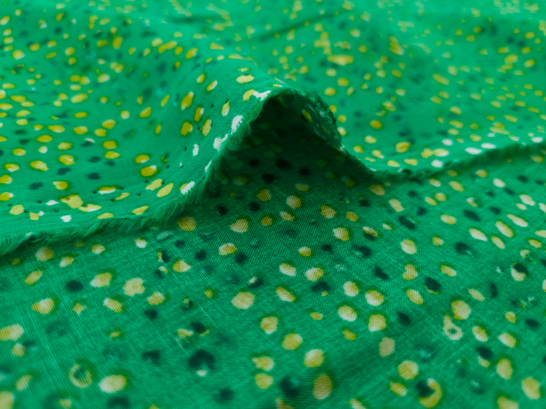 Rayon Poplin Print - Speckles - Green - Stonemountain & Daughter Fabrics