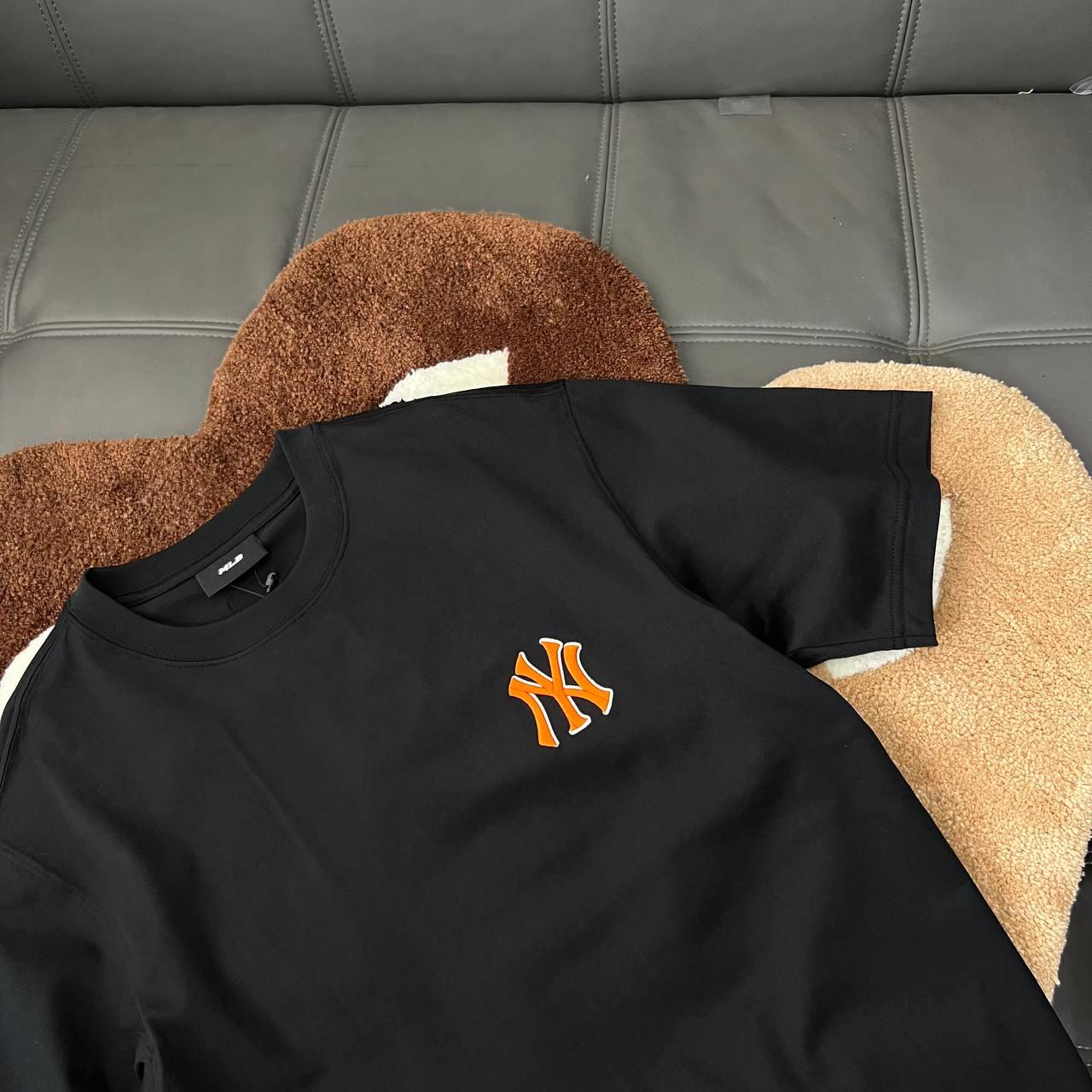 Minhshop.vn - Áo thun MLB Monative Overfit New York Yankees ''Black ...