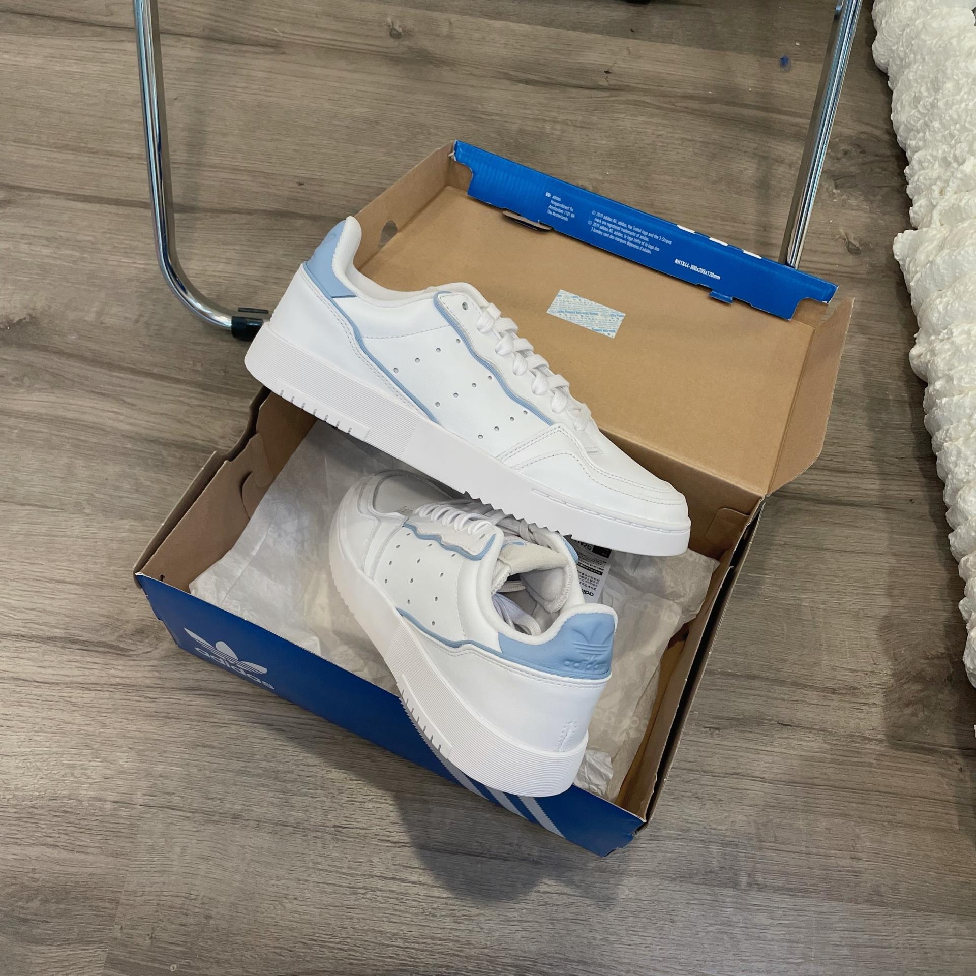 Minhshop.vn - Giày adidas Supercourt white/Ambsky [GZ8125]