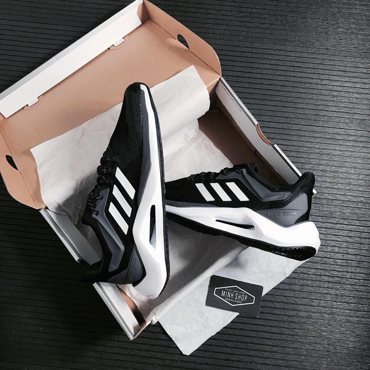 Minhshop.vn - Giày Adidas ALPHATORSION 2.0 Black White [GZ8738]