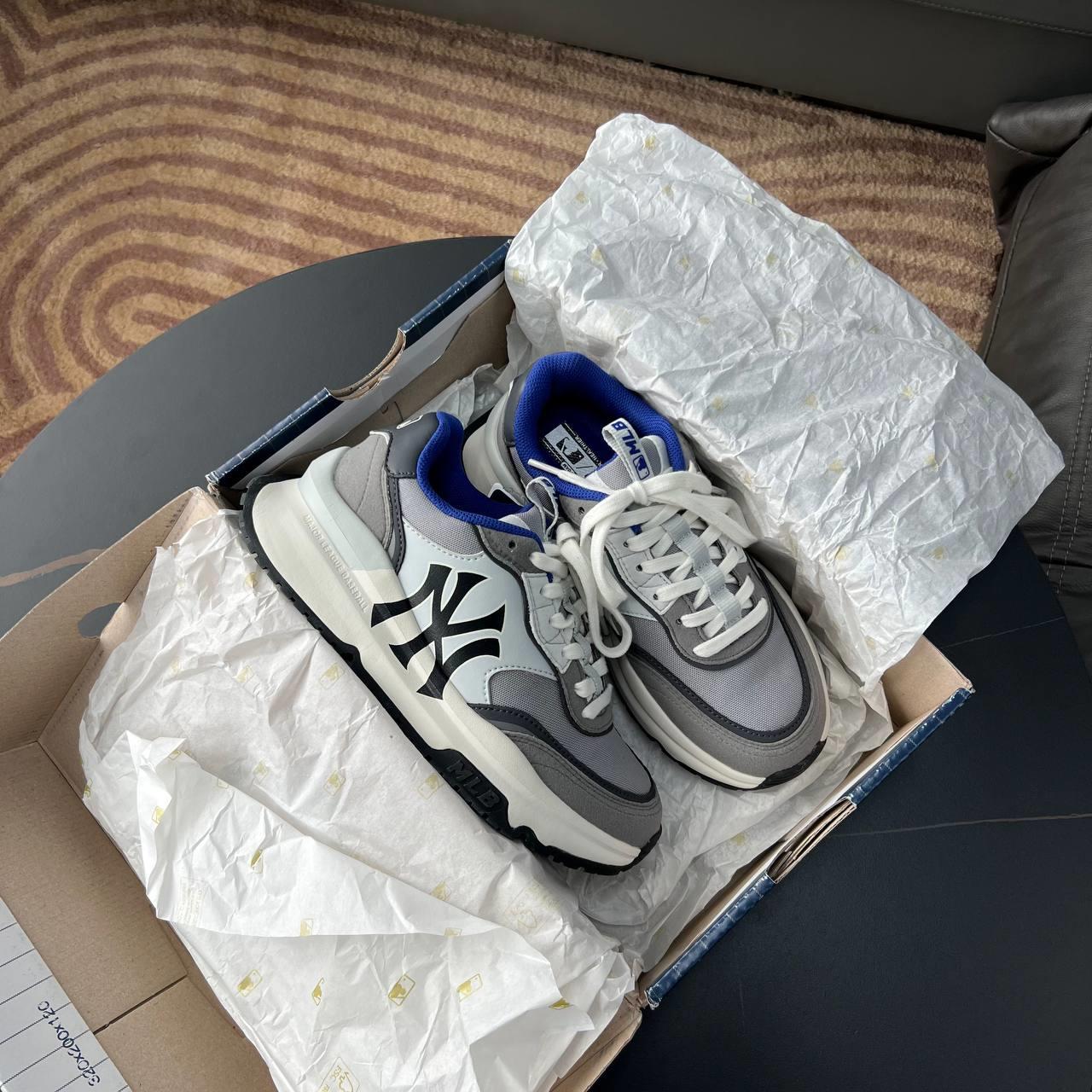 Minhshop.vn - Giày MLB Chunky Runner NEW YORK YANKEES Bronw [ 3ASHCRS3N ...