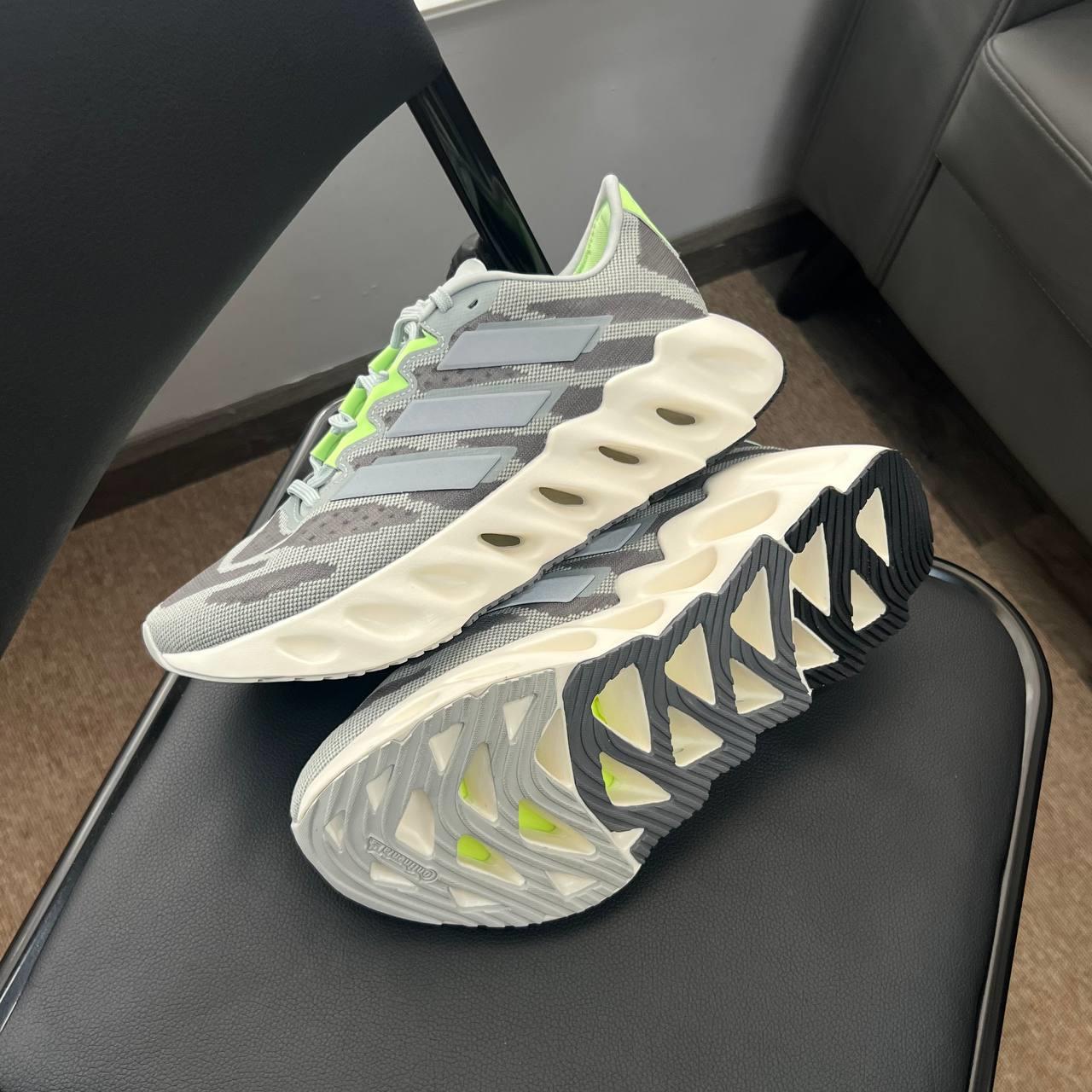 Minhshop.vn - Giày Adidas Switch FWD Running Grey One / Neon [ID2635]