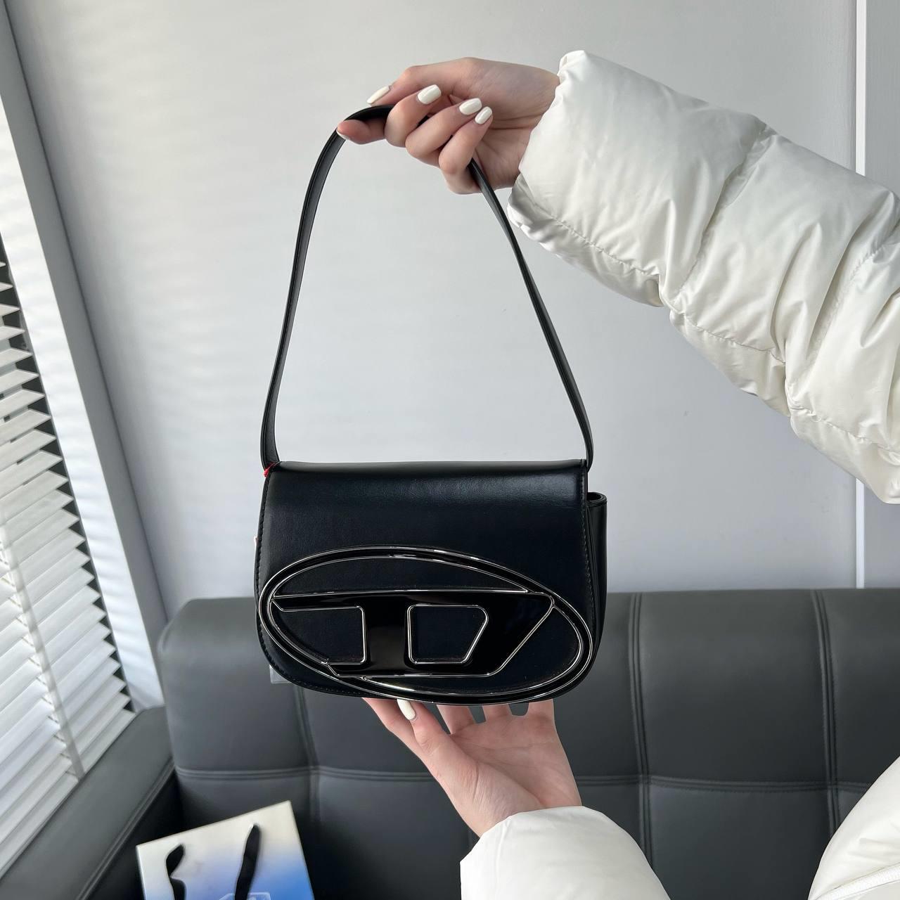 Minhshop.vn - Túi Diesel 1DR Black [X08396]