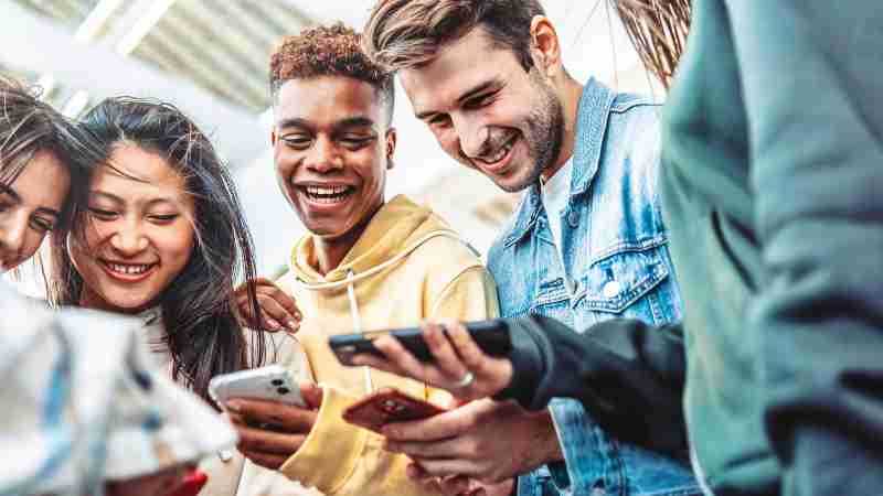Combat Online Bullying: Supporting Positive Student Behaviors on Campus ...