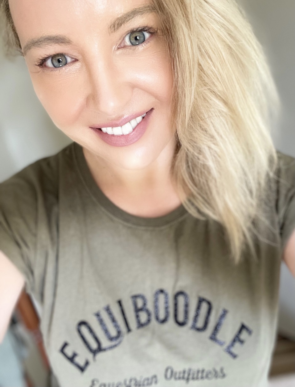 Stroud & Proud: Victoria Bodey - horses, growing up in Slad and Kate ...