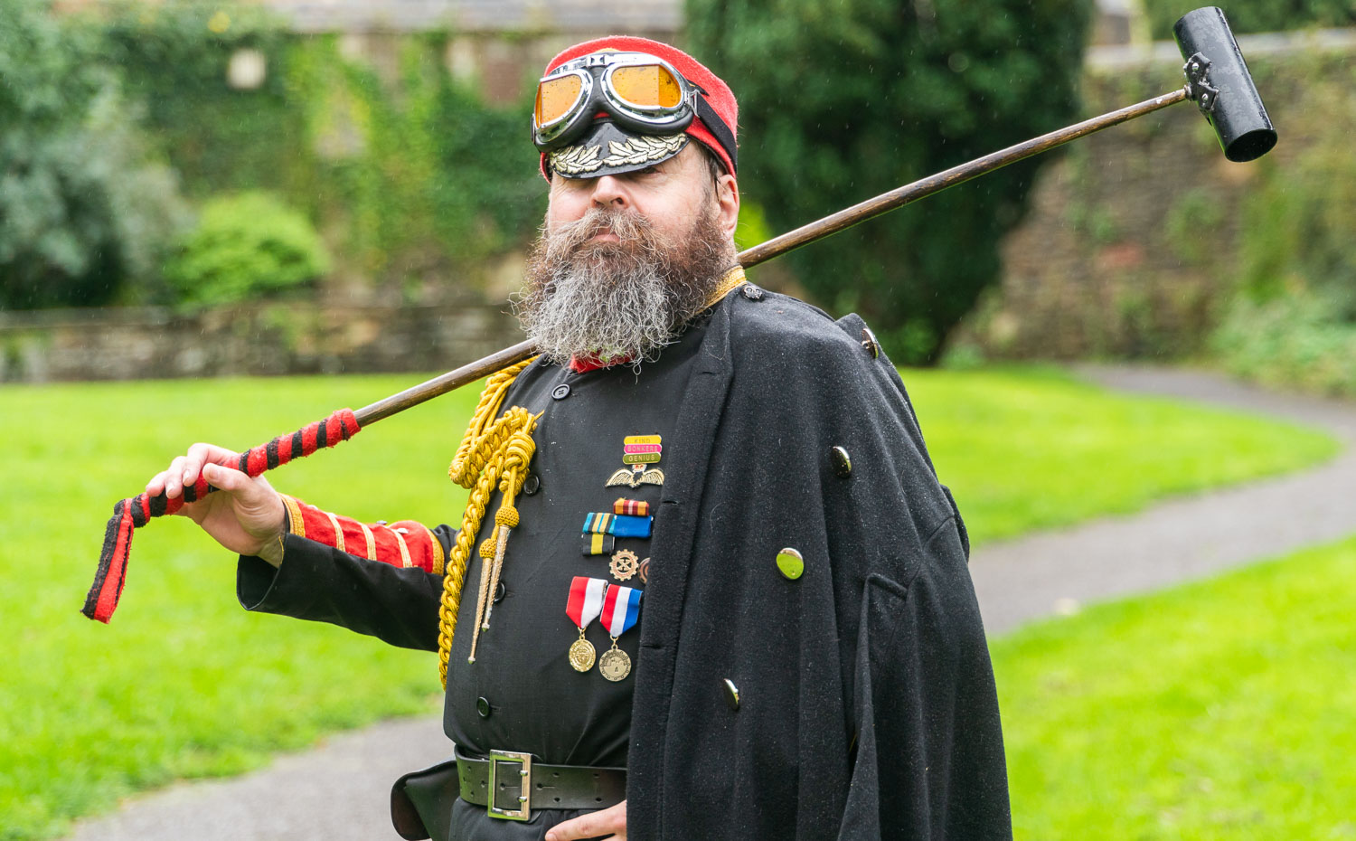 Video and pictures: rain doesn't dampen spirits at Stroud Steampunk ...