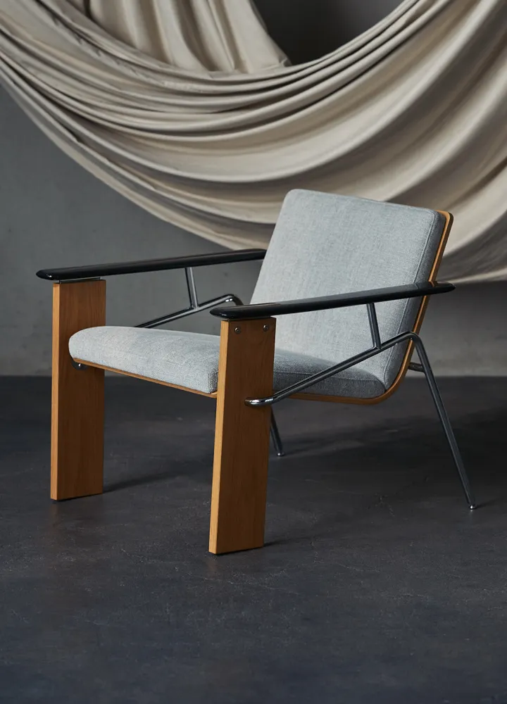 PARADOX Lounge Chair - Yosuke Kinoshita | Next 10 Chairs PARADOX Lounge Chair - Yosuke Kinoshita | Next 10 Chairs