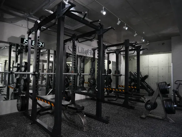 LifeFit（ライフフィット） 亀有店 | 24時間・年中無休の本格フィットネスジム