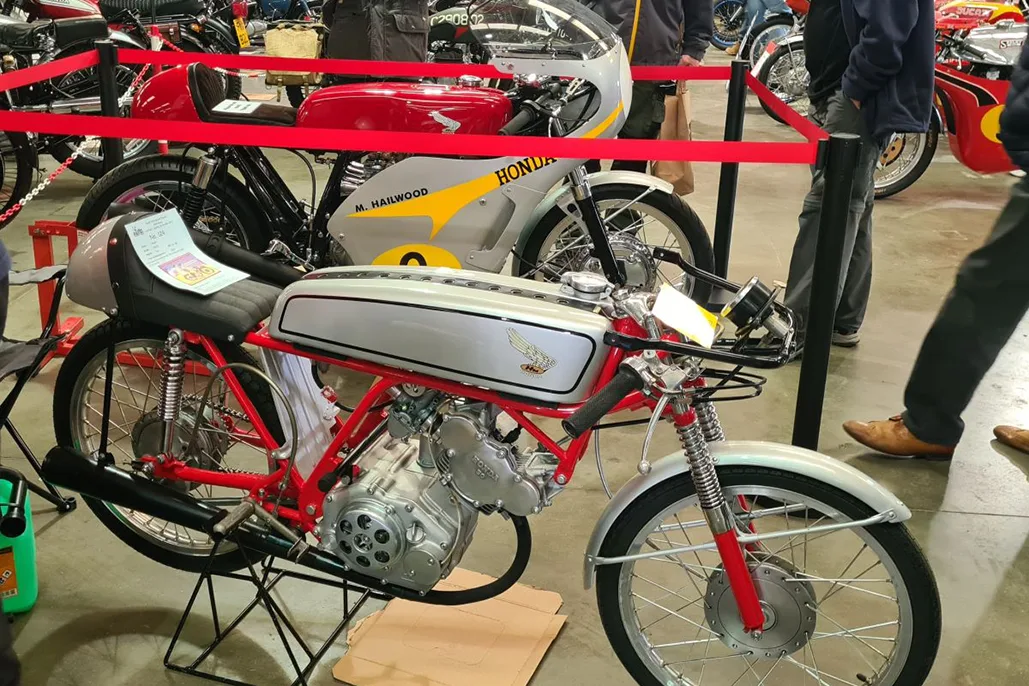 Lightweight Racing Theme at Ardingly Summer Show | Superbike News #1 ...