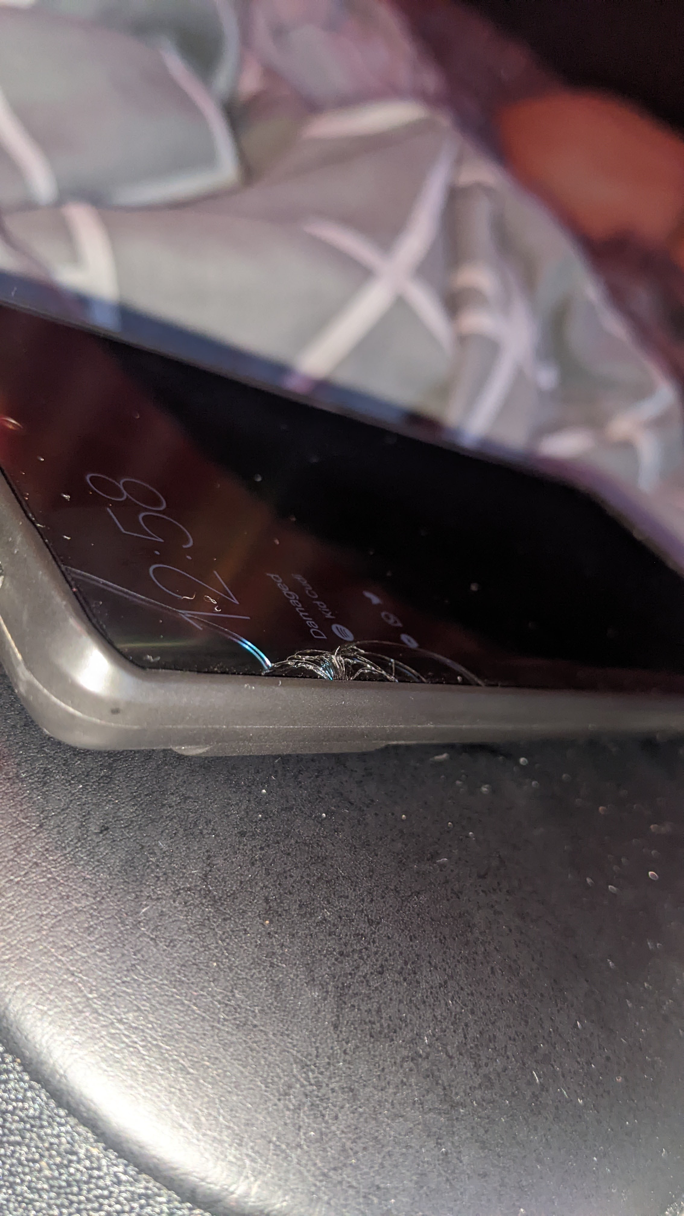 Question - Google Pixel 6 Pro "Spontaneous" Screen Cracks | XDA Forums