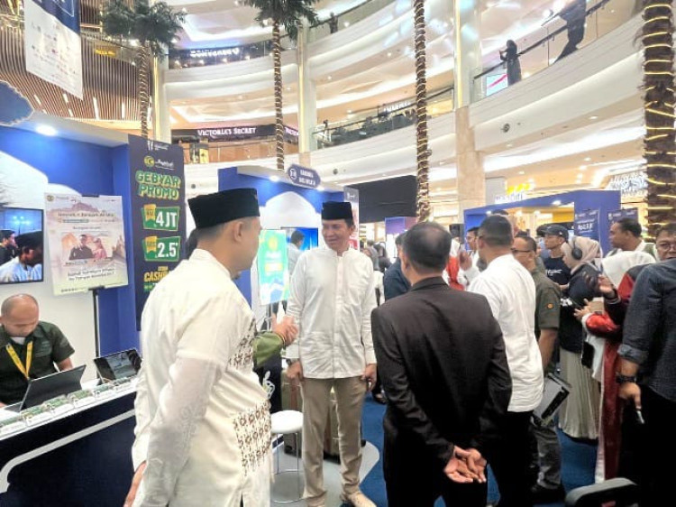 Garuda Indonesia Resmi Buka Umrah Festival 2025, Targetkan 49 Ribu ...